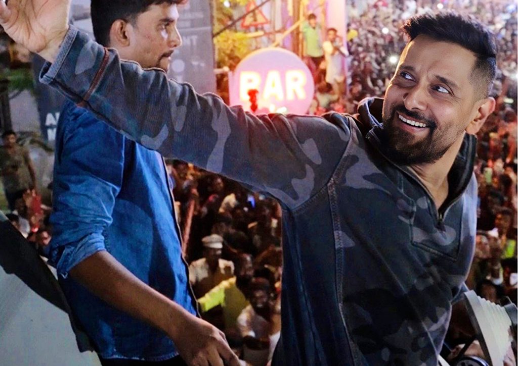 கரூரில் திரண்ட ‘ விக்ரம் ரசிகர்கள், ‘வீர தீர சூரன்- பார்ட் 2 ‘‌ – Tamil Screen